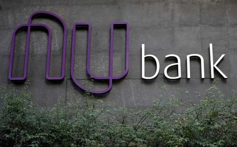 Nubank Compra Easynvest e Entra no Mercado Investidor do Brasil